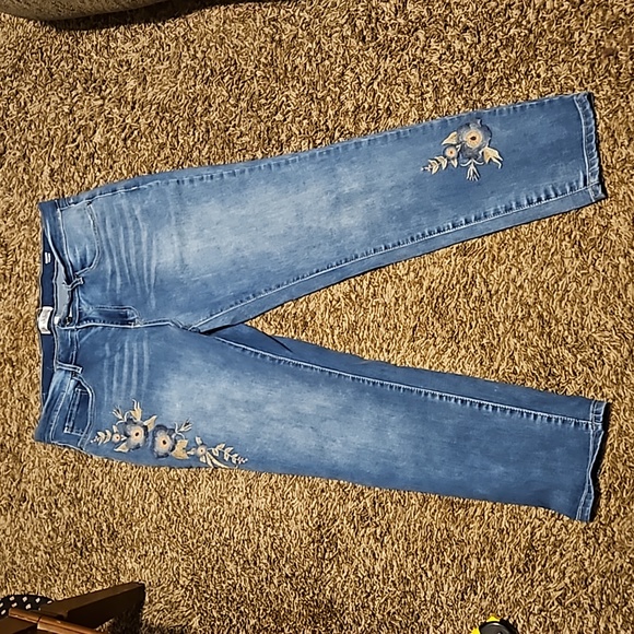 Nicole by Nicole Miller | Jeans | Nicole Miller Midrise Skinny Jeans ...
